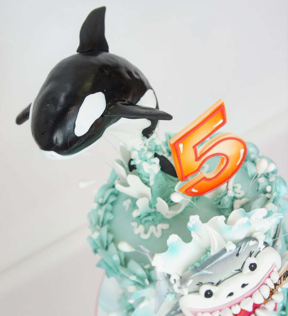 Free Willy Cake – Tuck Box Cakes